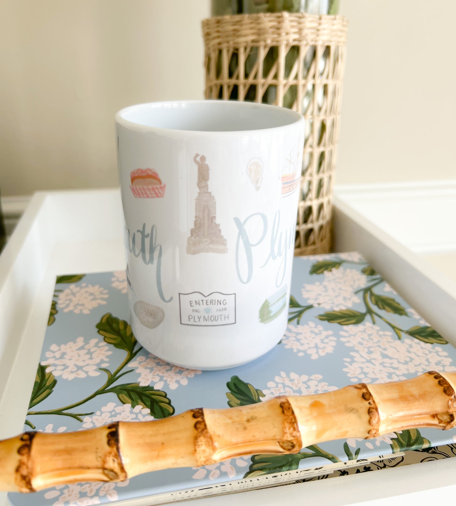 Plymouth Landmark Mug – Palm Prints
